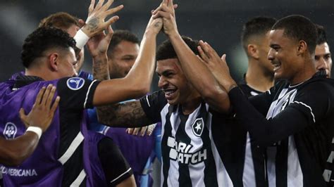 VÍDEO Melhores momentos de Botafogo 1 x 1 Patronato pela Sul Americana