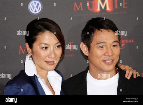 Michelle Yeoh Jet Li The Mummy Tomb Of The Dragon Emperor Die