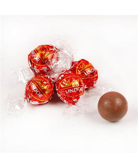 Just Candy Valentines Day Candy T Tin With Chocolate Lindor