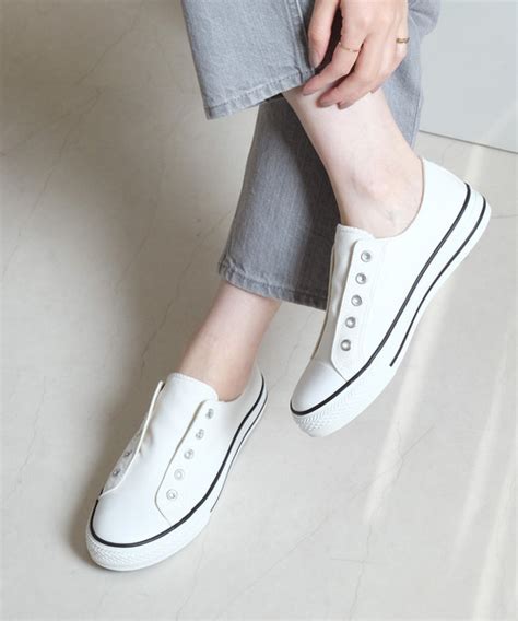 Amiami（アミアミ）の「紐なしスリッポン ローカットスニーカー（スリッポン）」 Wear