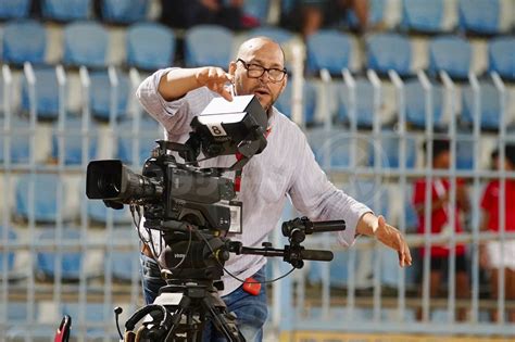 مصراوي Masrawy احتفال مصور التلفزيون بفوز الأهلي على