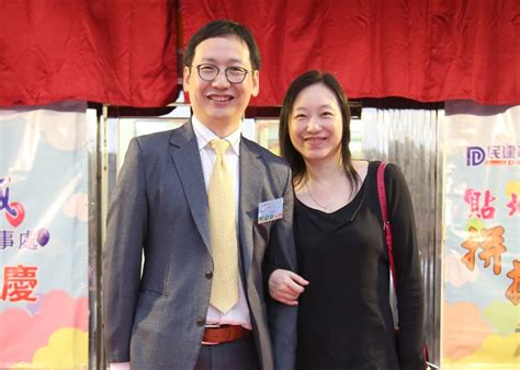 政whats噏：拍住太太落區 柯創盛形容「反常的一天」｜即時新聞｜港澳｜oncc東網