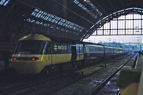 Class 43 Hst Intercity 125 43057 Bounds Green At St Pa Flickr