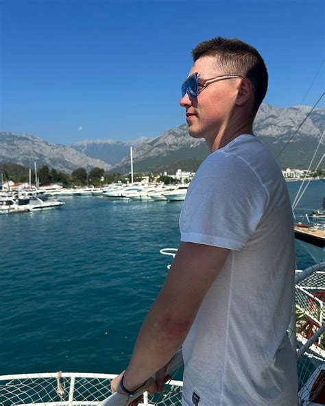 Instagram Photo By Dimakurhan • Jul 7 2017 At 421 Am