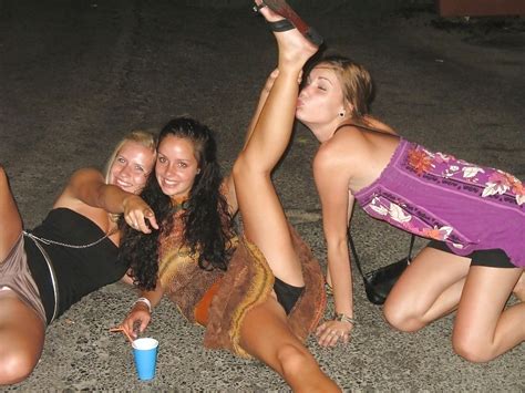 Summertime Wardrobe Malfunctions Porn Pictures Xxx Photos Sex Images