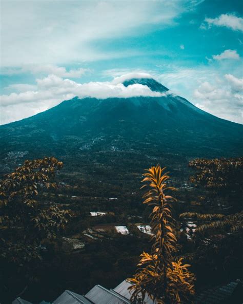 무료 이미지 산악 지형 고지 언덕 역 하늘 자연 경관 멸종 화산 황야 화산 지형 Stratovolcano 경치 되다 마운트 풍경 구름 산맥