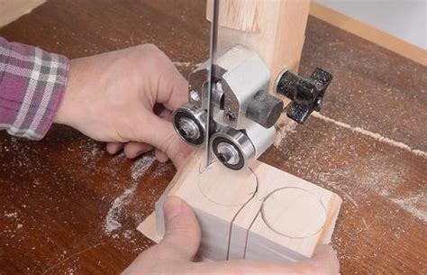 Comparing Bandsaw Blade Guides
