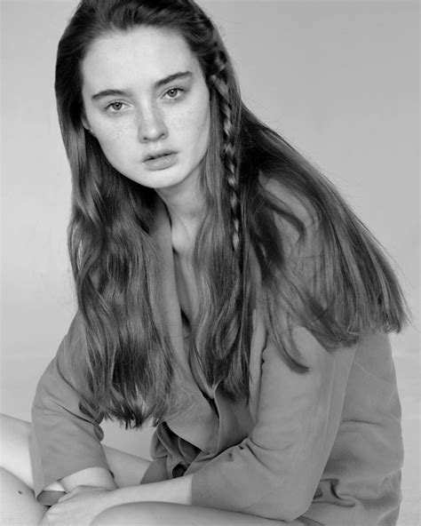 Meggi Topczewska By Kasia Bielska