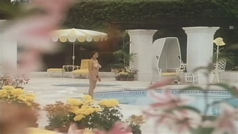 Kathleen Beller Nue Dans The Betsy