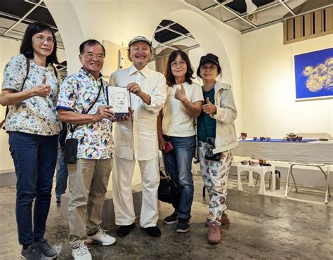 吳園公會堂展覽室展出「茶芳咂咂叫」 葉東泰台語詩歌茶具展 屏東時報電子報