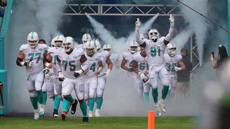 Dolphins Mock Draft Mike Mcdaniel To Get 3111 Yards Weapon For Tua