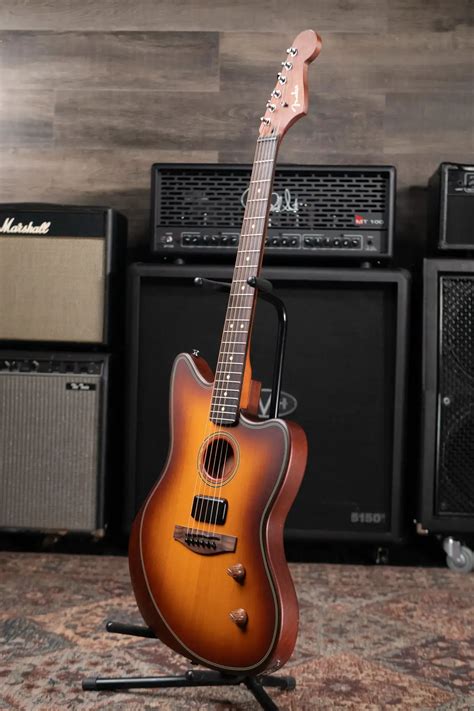 Fender Acoustasonic Standard Jazzmaster Honey Burst Demo