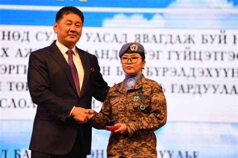 Өмнөд Суданд энхийг сахиулах ажиллагаанд оролцсон дайчдыг төрийн одон
