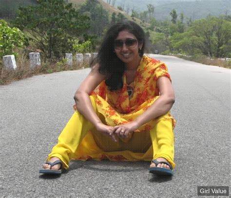 Pin By Rajesh Rane On Desi Leggings Indian Actress Pics Salwar
