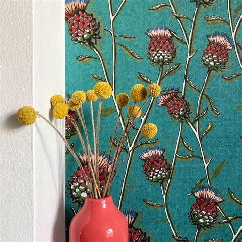 Behang Artisjok Turkoois • Olivia Bertus Handmade Originals