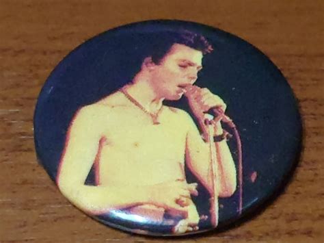 Yahooオークション ロック 缶バッチ Sex Pistols セックス・ピスト