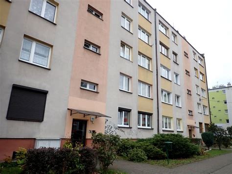 Sprzedam mieszkanie w bloku mieszkalnym 32 75 m² do remontu ul Konstytucji 3 go Maja Piekary