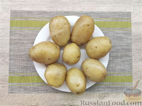 Рецепт Картошка гармошка с копчёной колбасой и сыром в духовке на