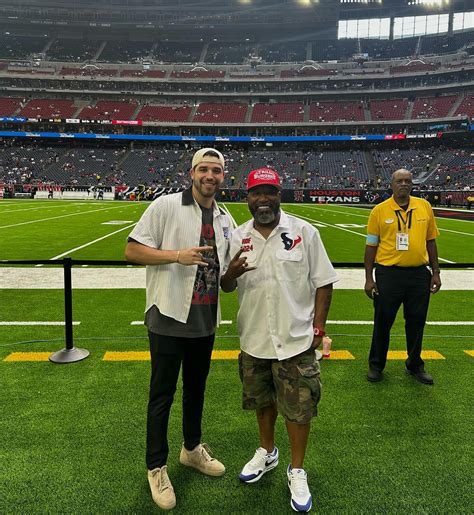 Devin Strader Still Have A Few Tricks Up My Sleeve Instagram