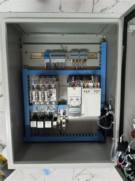 Three Phase 415 V Variable Frequency Drive Control Panel Upto 2000