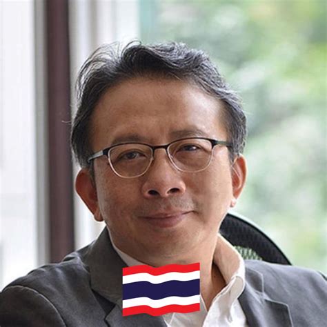 น พ บรรลือ 🧠 สมองส่วน Hippocampus เป็นโครงสร้างสำคัญที่ฝังตัวลึกอยู่ในสมองกลีบขมับ มีบทบาทหลัก