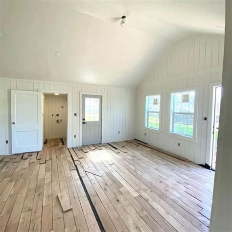 Sherwin Williams Shell White Vs Sherwin Williams Toque White Comparison