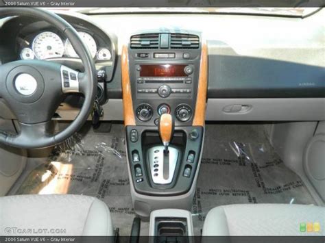 Gray Interior Dashboard For The 2006 Saturn Vue V6 81599034