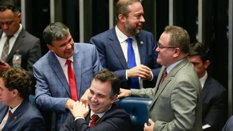 Senado Aprova Pec Fura Teto Com Impacto De R 197 Bi