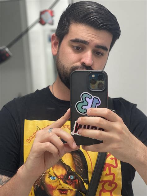 Gaymer Guy Rgaybrosgonemild