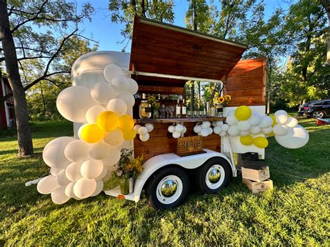 Mobile Bar Sublime Sips Nomad Pizza Company