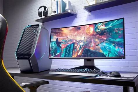 The Best Curved Monitors For An Immersive Experience