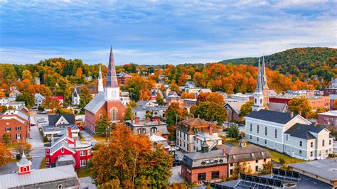 the line between middle class and upper middle class on the east coast