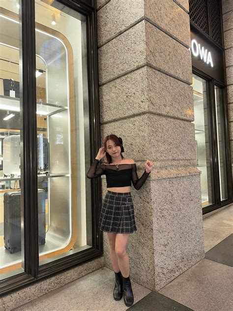 問一下男生可以接受女生穿這樣一起出門嗎⋯⋯