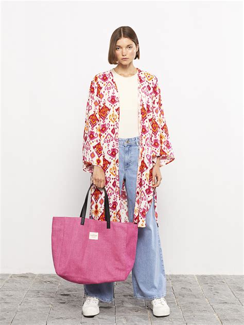 PEMBE Şal Yaka Desenli Uzun Kollu Viskon Kadın Kimono S HK Z LT LCW