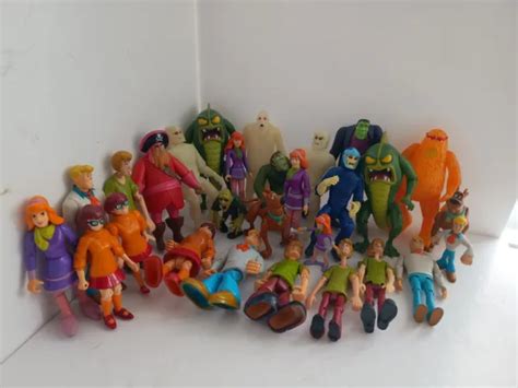 Scooby Doo Monsters Action Figuresglow In Dark Villainshanna