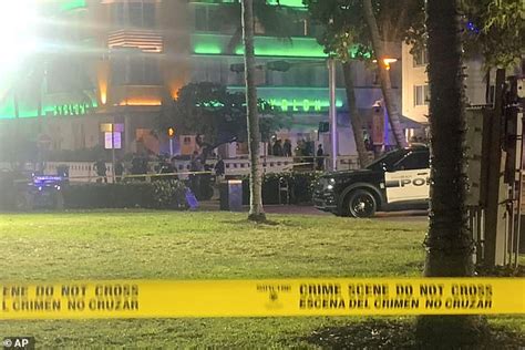 Miami Beach Declares A State Of Emergency And A Curfew From Midnight