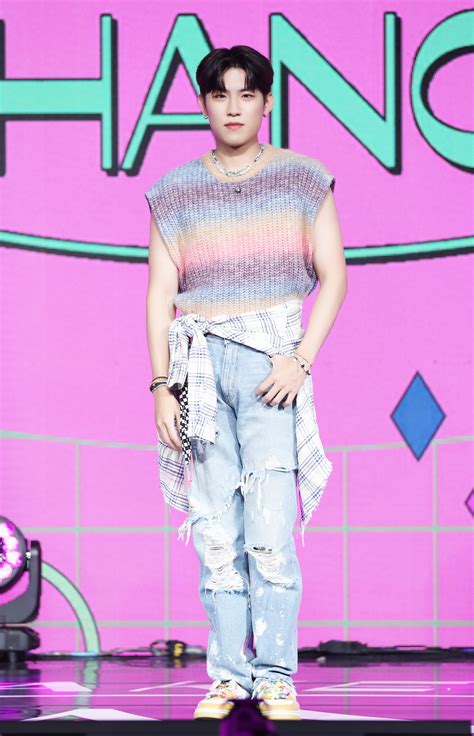 AB6IX 박우진 자유롭고 의욕넘치게 오마이포토