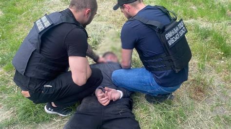 Поліція Київщини схопила чоловіка який цієї ночі зґвалтував у Броварах 4 річну дівчинку