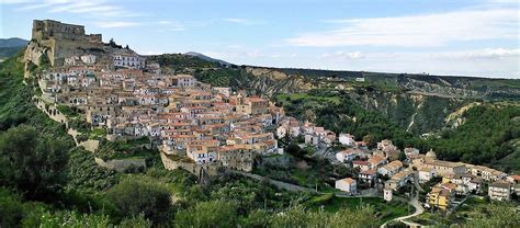 Rocca Imperiale I 5 Posti Da Non Perdere Eroica