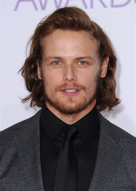 40 NEW HQ Pics Of Caitriona Balfe Sam Heughan At The PCAs Sam