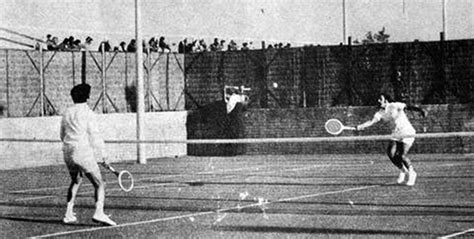 1974 في أول أيام دوري التنس الأرضي فوز القادسية والعربي وانسحاب الشباب