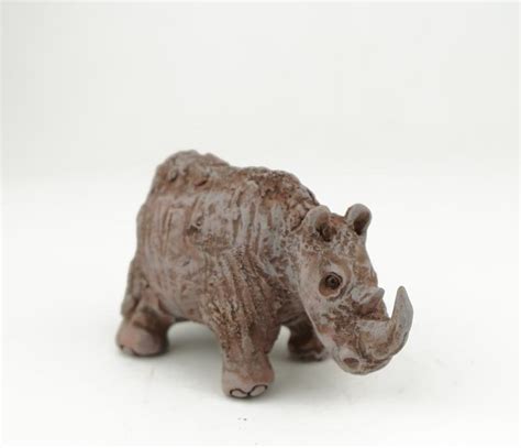 Статуэтка носорог 🦏 — цена 166 грн в каталоге Статуэтки Купить товары для дома и быта по