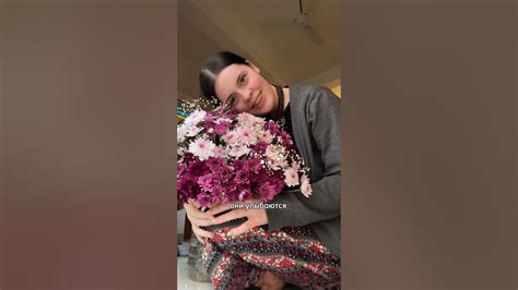 Дарите девушкам цветы Youtube