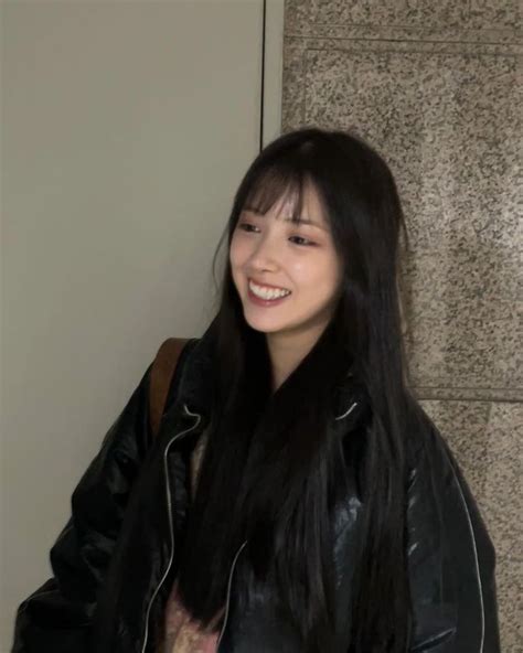 Nmixx On Instagram Photo By 뀨냥이😽 Jiwoo 지우 Nmixx Nswer 규진이가📸 Kim Instagram Update