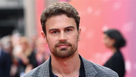 Theo James Brother Sister And Parents Details About His Family Band Of Outsiders