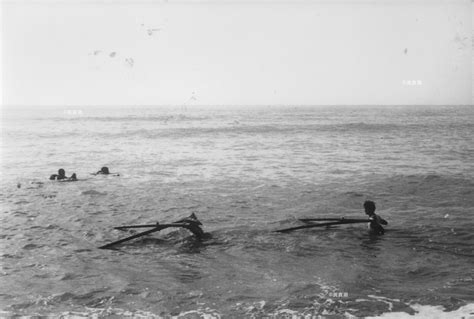 海邊 黃貴潮 1932 數位島嶼