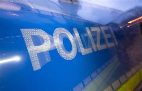 Ware Im Wert Von Mehr Als 2600 Euro Gestohlen Mitarbeiter Erkennt