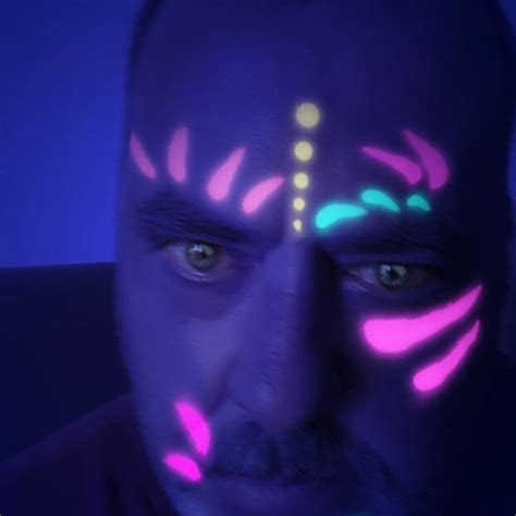 Stream Cover Julio Iglesias Viens Membrasser By Laurent Lilly Rose Listen Online For Free