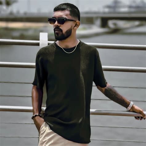 Hasintha T Jayasinghe