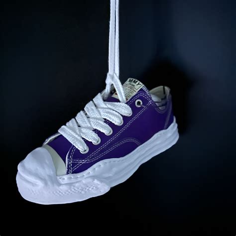 진한 보라색을 더 좋아해 또뭐더라 Kream